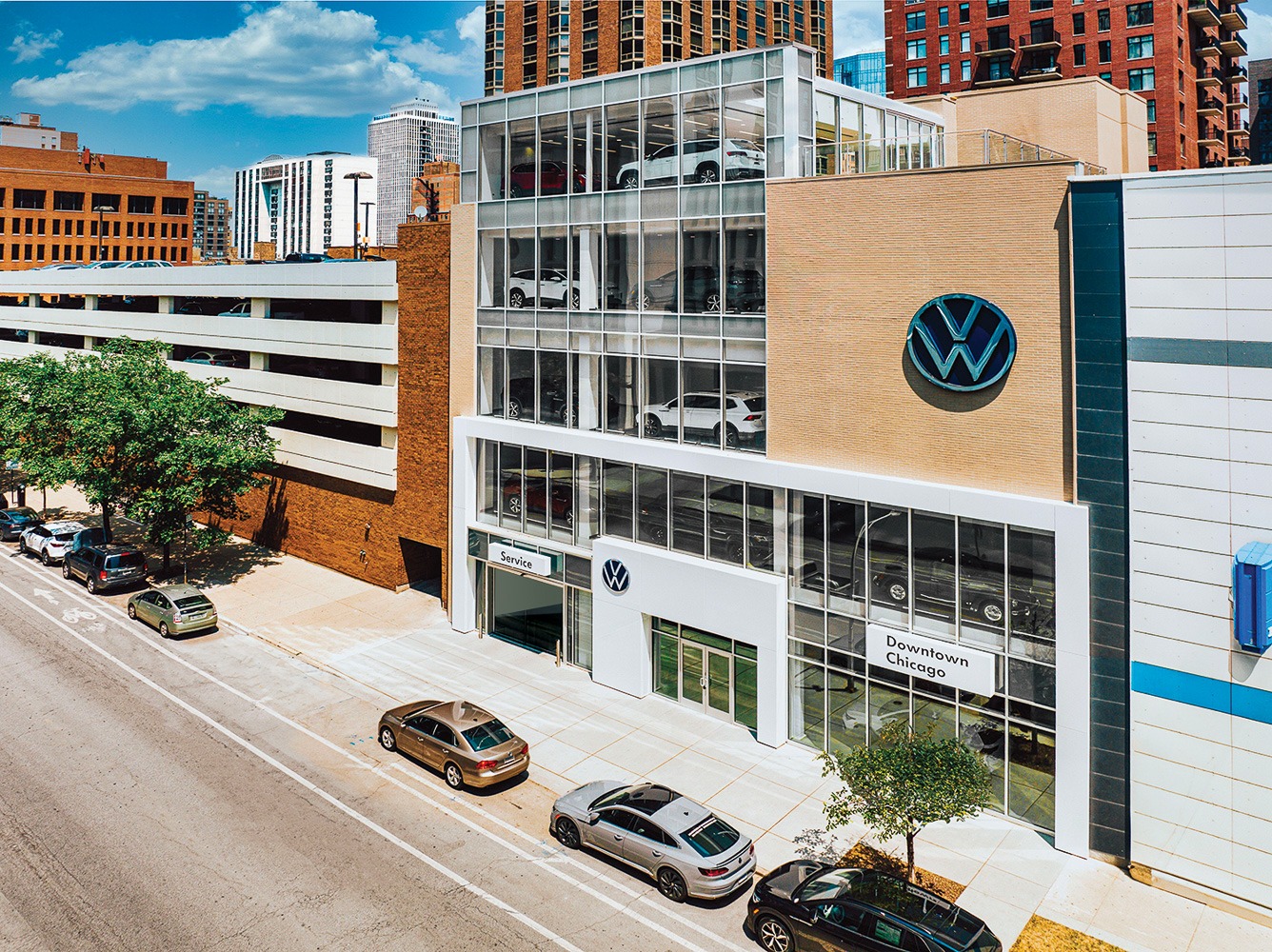 Volkswagen Downtown Chicago - Synthesis Architects LLP